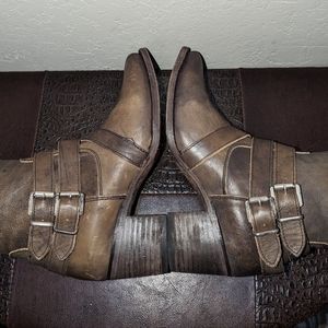 Freebird by Steven | Shoes | Rare Freebird Flynn Boots Stone Sz 7 Rare | Poshmark